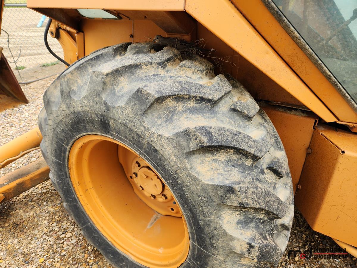 1981 Case 580D Loader Backhoe (Non-Runner)